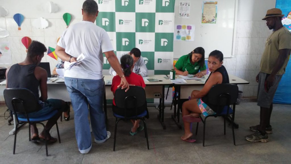 Ilhéus – Defensoria Pública leva serviços gratuitos a moradores de ... Ilhéus – Defensoria Pública leva serviços gratuitos a moradores de ...